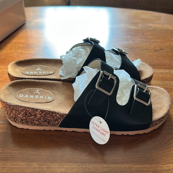 Danskin | Shoes | New In Box Vegan Danskin Doublestrap Sandals With Low ...